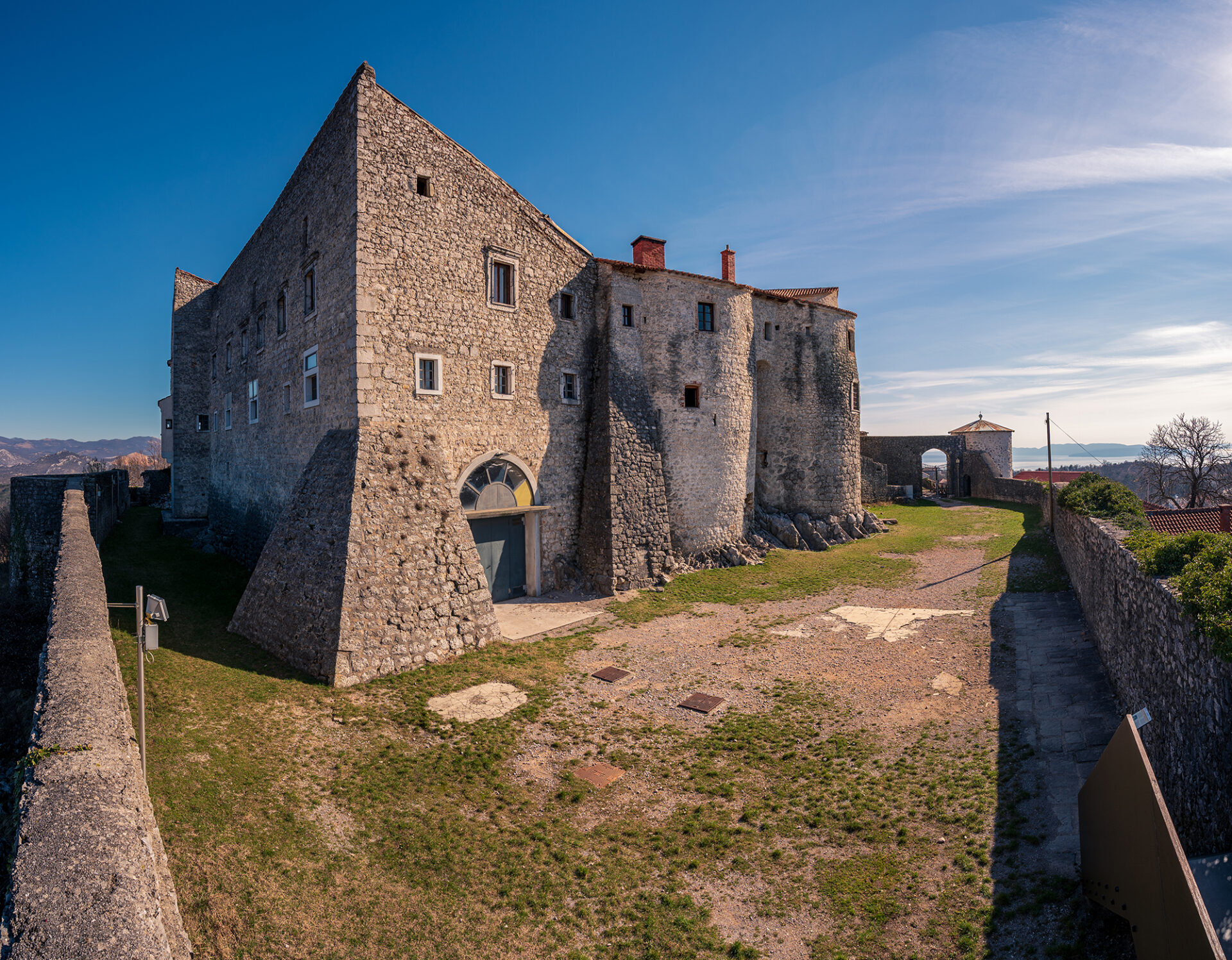 Grad Grobnik • Turistička zajednica Čavle, Grobnik